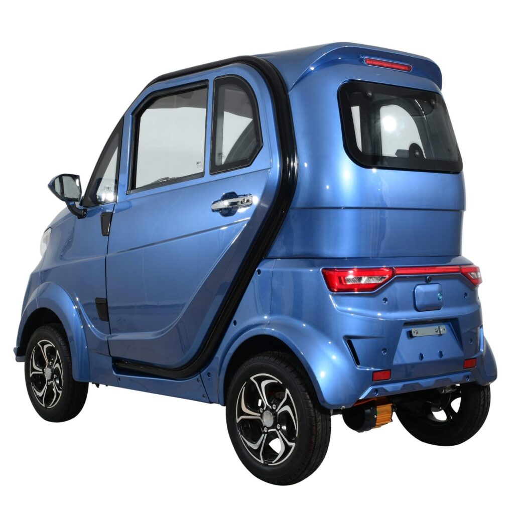 Q Express Fully Enclosed Cabin Scooter - Heavy Duty Mobility